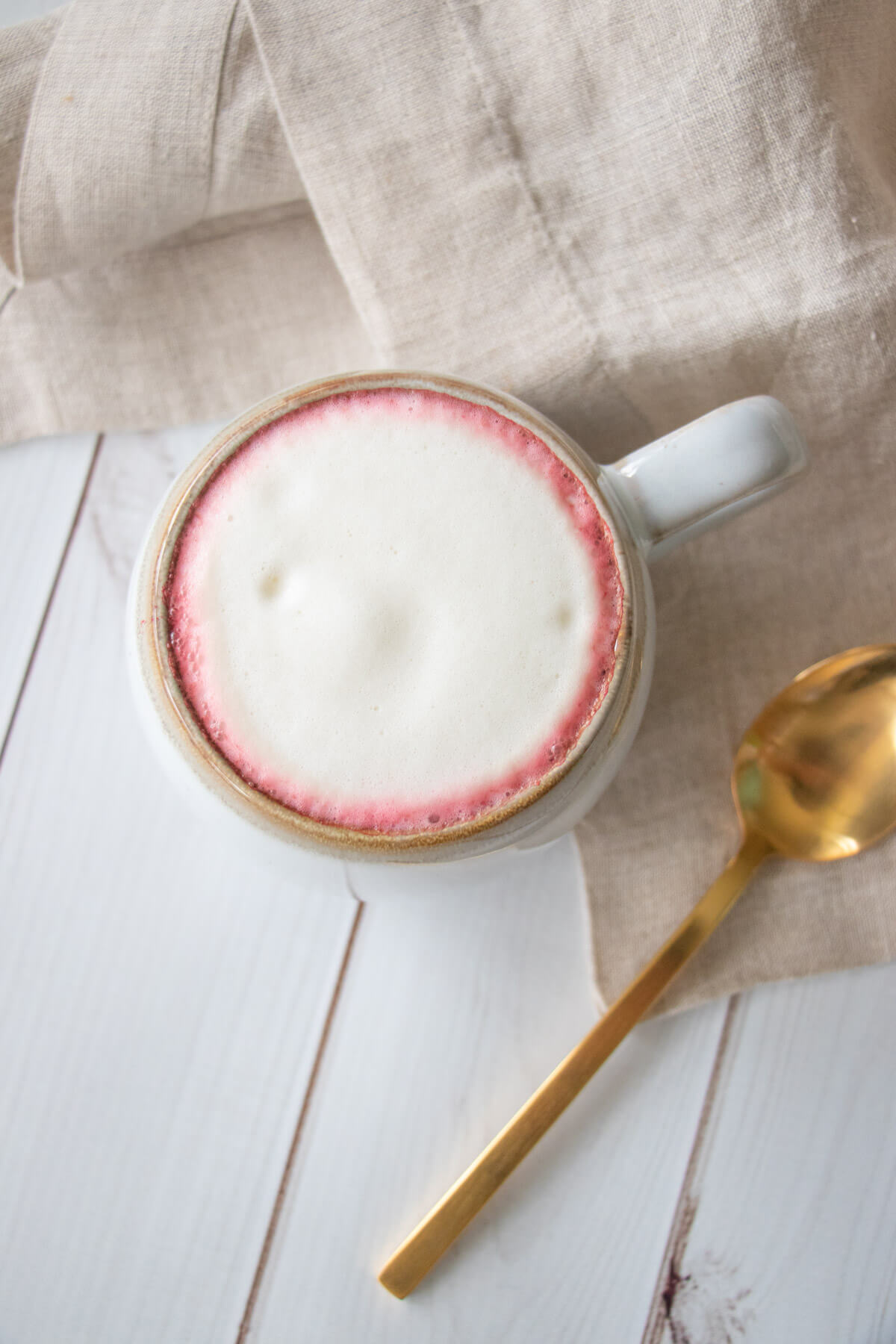 Healthy Beet Latte Recipe {Vegan, Dairy Free, Caffeine Free, and Gluten ...